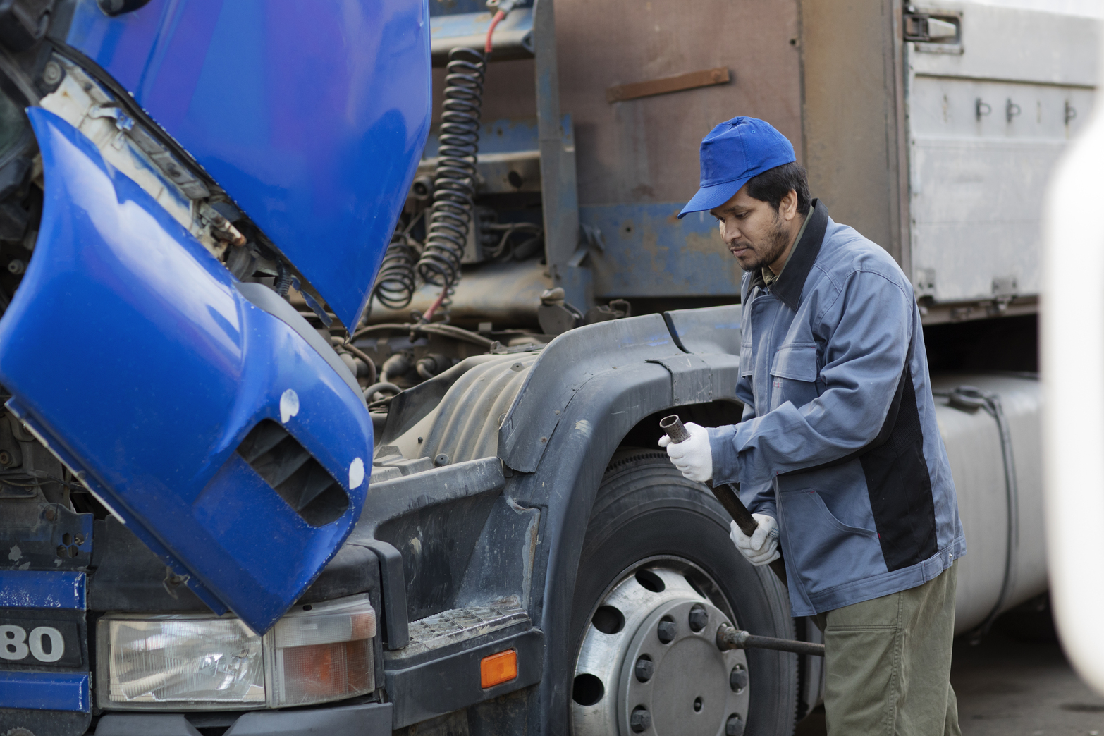Ensuring Safety: Professional Repair of Structural Damage in Trucks ...